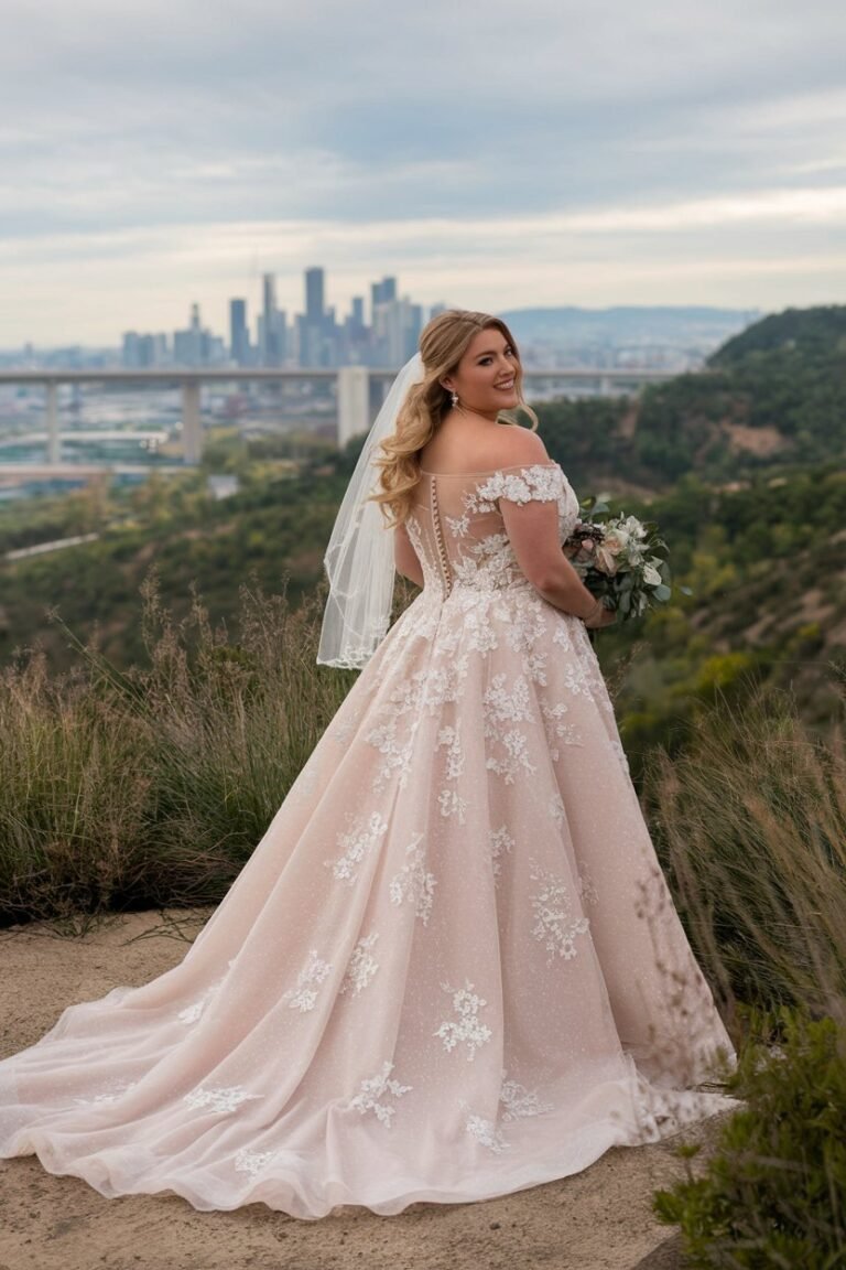 20 Wedding Dresses For Chubby Brides You Will Love! – brideinspiration.com